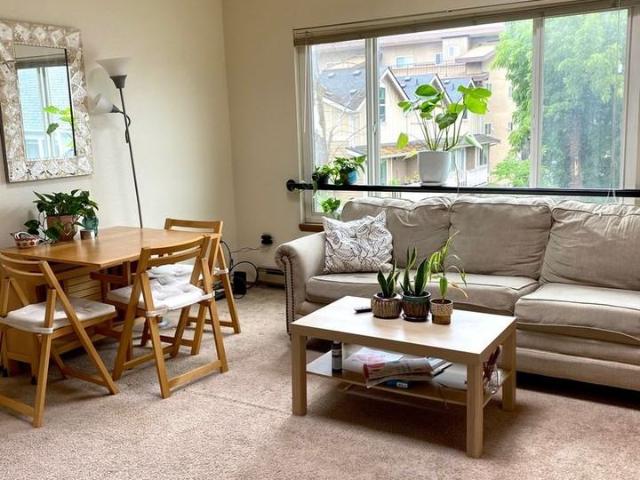 University West 3 Bedroom Apartment for Rent at 710 Ne 42nd St, Seattle, WA 98105 University District