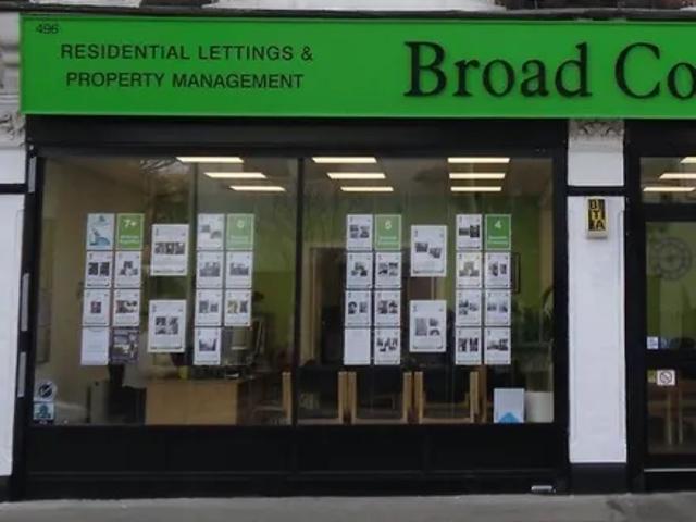 Uni House Studios, 504 Bristol Road, Metchley, B29 6BD, United Kingdom | 4 bed house for rent #166810671 | Rentberry