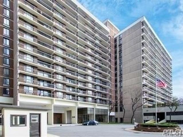 Union Tpke Unit P, Flushing, Condo For Sale