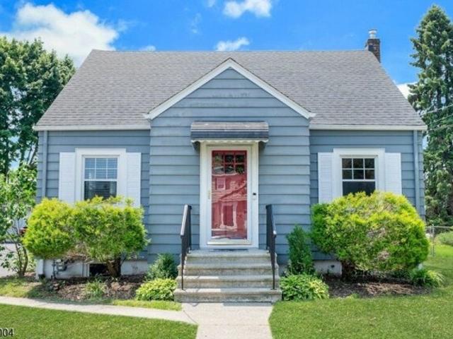 Union Ave, Clifton, Home For Sale