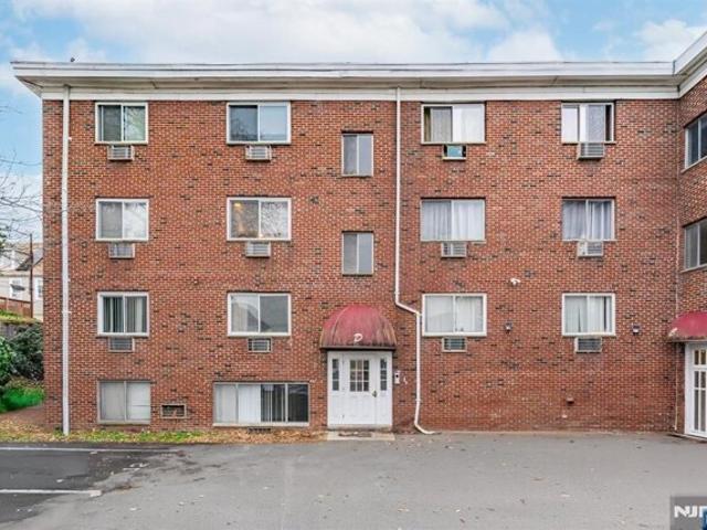 Union Ave Apt D, Belleville, Condo For Sale