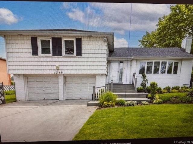 Union Ave, Hewlett, Home For Sale