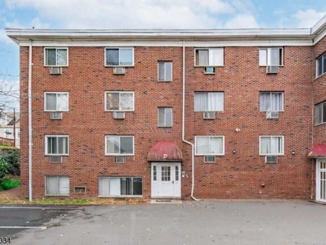 Union Ave # U d, Belleville, Condo For Sale