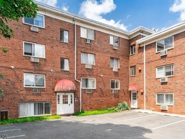 Union Ave # U d, Belleville, Condo For Sale