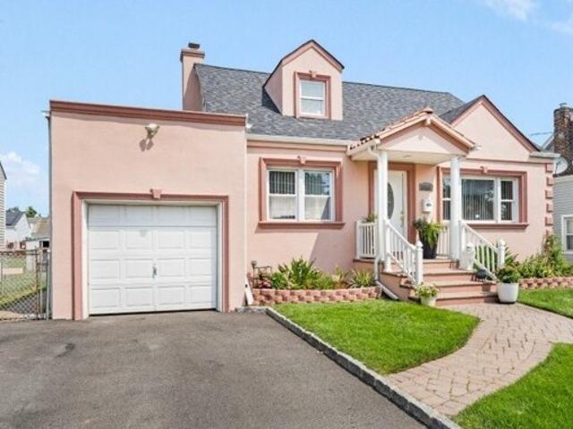 Union Ave, Union Twp, Home For Sale