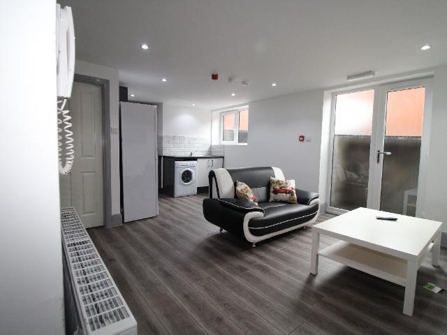 Union Court Flat 1, Union Street, Preston, Lancashire PR1, 2 bed flat to rent, £607 pppm | PrimeLocation