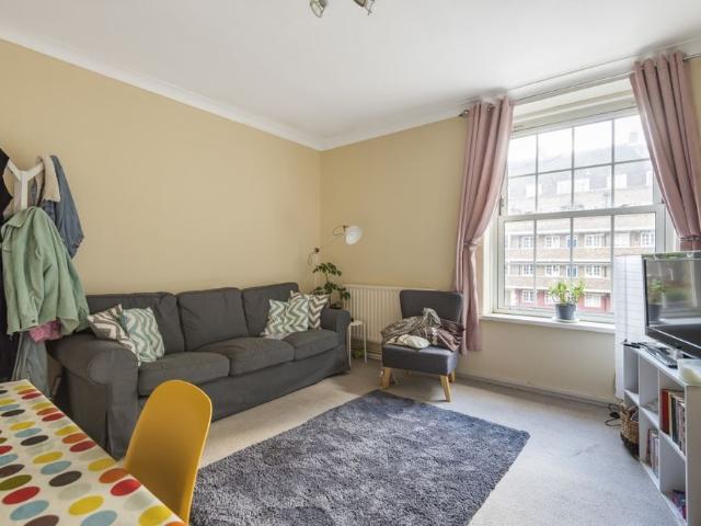 Union Grove, Clapham, London, SW8