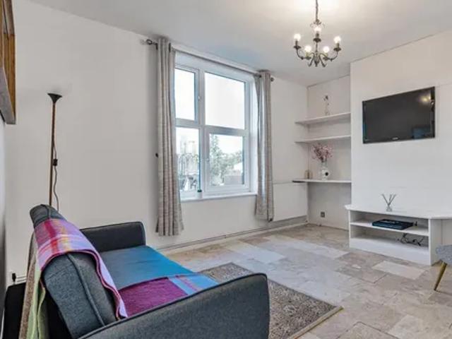 Union Grove, London, SW8 2RN, United Kingdom | 3 bed apartment for rent #139621330 | Rentberry
