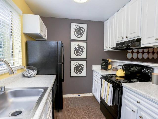 Union Heights Apartments 2 Bedroom Apartment for Rent at 4770 Nightingale Dr, Colorado Springs, CO 80918 Garden Ranch