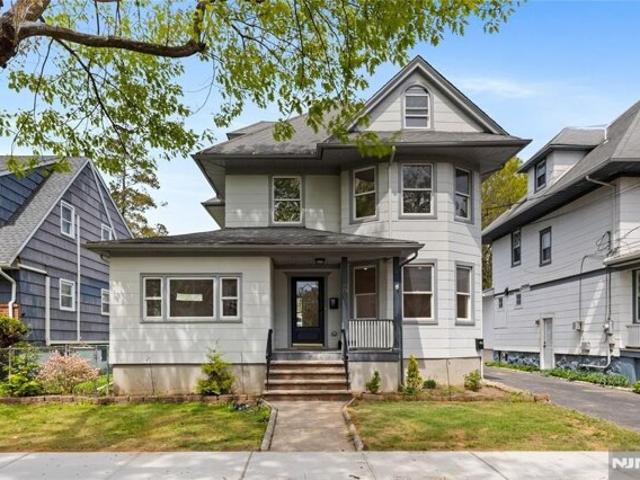 Union Pl, Ridgefield Park, Home For Sale