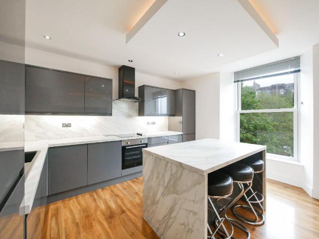 Union Place, West End, Dundee, DD2 2 bed flat to rent £1,600 pcm £369 pw
