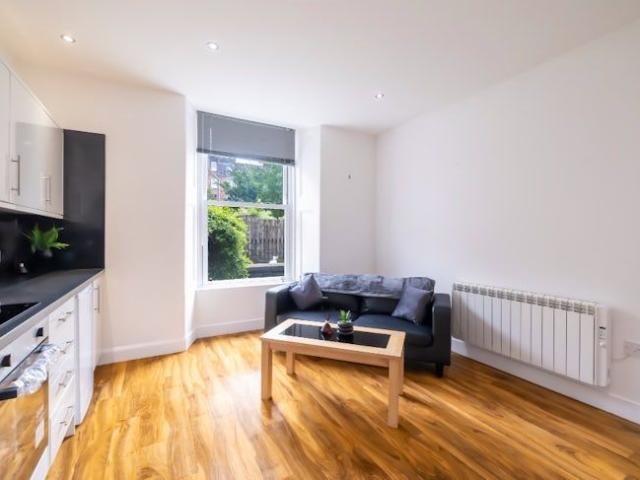 Union Place, West End, Dundee, DD2