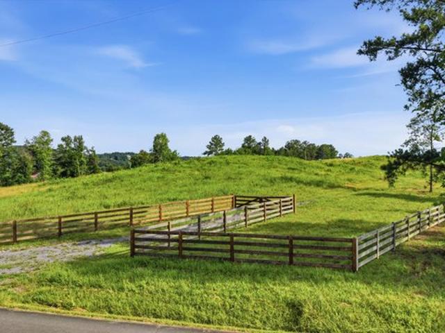 Union Rd SE, Cleveland, TN 37323