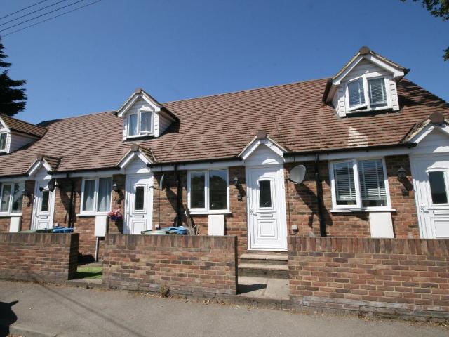 Union Road, Minster On Sea, Sheerness ME12, 3 bed terraced house to rent, £1,300 pcm | PrimeLocation