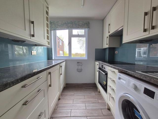 Union Road, Northolt UB5, 1 bed flat to rent, £1,295 pcm | PrimeLocation