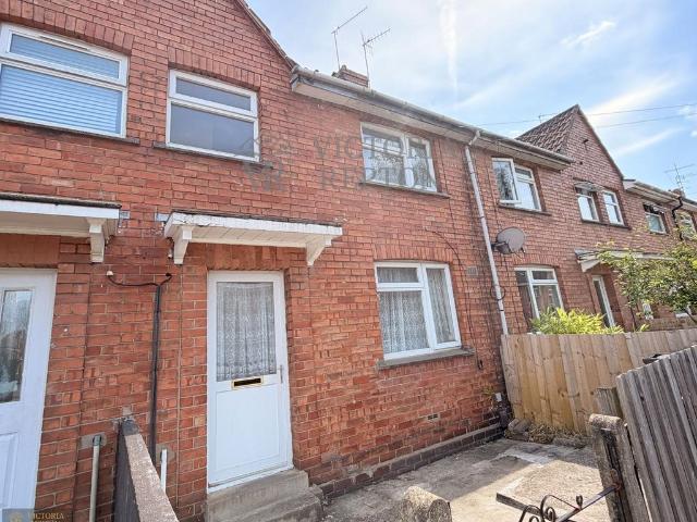 Union Road BS2 3 bed terraced house to rent £1,599 pcm £369 pw