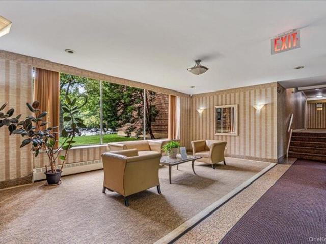 Union St Unit R, Bayside, Property For Sale