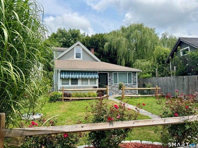 Union St, Deep River, Home For Sale