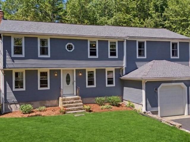 Union St, Duxbury, Home For Sale