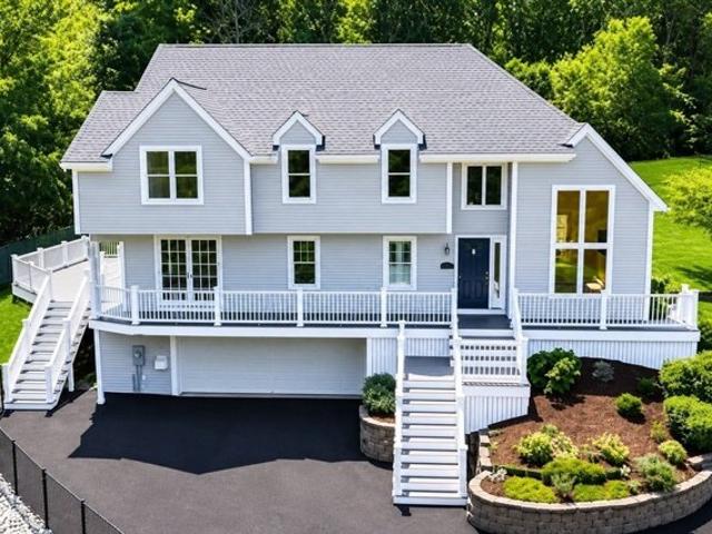 Union St, Hingham, Home For Sale