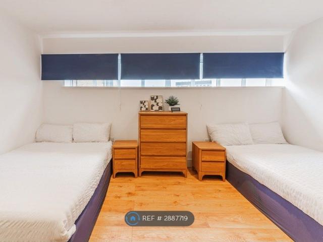 Union St, Maidstone ME14, Studio to rent, £1,250 pcm | PrimeLocation
