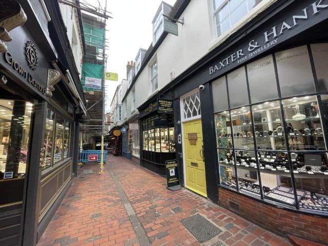 Union Street, Brighton, East Sussex 4 bed flat to rent £2,995 pcm £691 pw