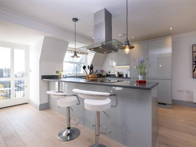 Union Street, Brighton, East Sussex BN1, 2 bed flat to rent, £2,100 pcm | PrimeLocation