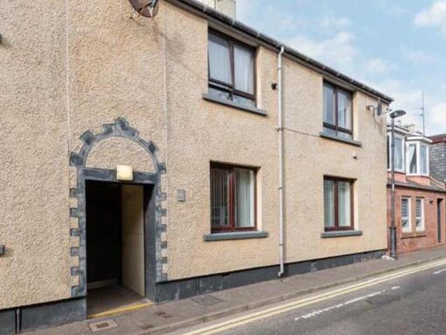 Union Street East, Arbroath, 2 Bedroom Flat