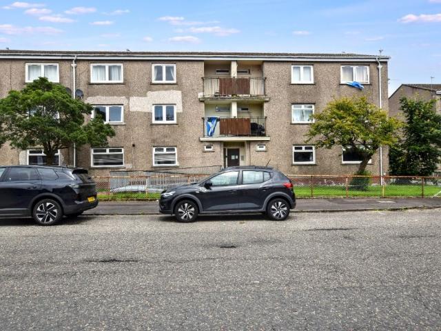 Union Street, Kilmarnock, East Ayrshire KA3, 2 bed flat to rent, £550 pcm | PrimeLocation