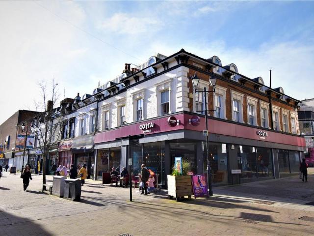 Union Street, Hampshire GU11 1 bed apartment to rent £1,095 pcm £253 pw
