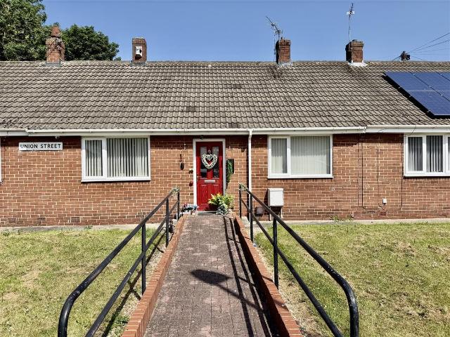 Union Street, Hetton Le Hole, Houghton Le Spring DH5, 2 bed bungalow to rent, £695 pcm | PrimeLocation