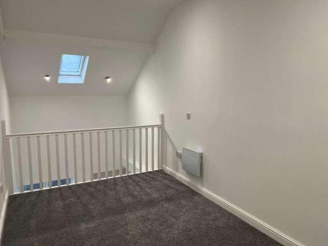 Union Street, Oldham, OL2