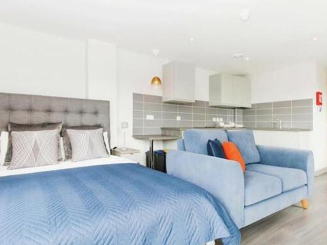 Union Student Living, Select Apartments, Burley, Studio Flat For