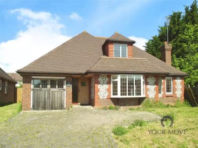 Charming 3 BA 5 bedroom Detached House to rent, The Old Spinne.