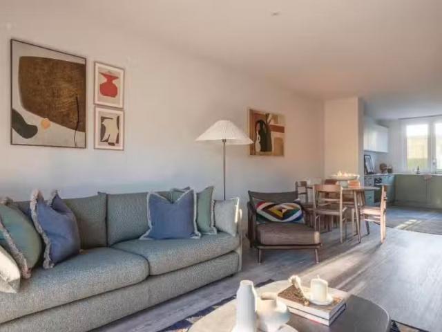 For Rent! 3 BA 3 bedroom terraced house for rent in Milne Aven.