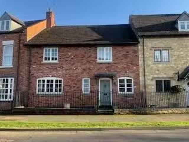 Deal! 3 BA 3 bedroom terraced house for rent in Telegraph Stre.