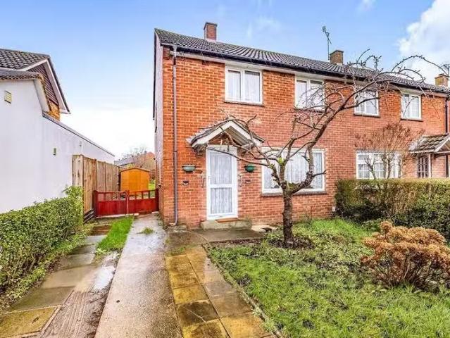 Unique 3 bedroom House to rent, Little Bushey Lane, Bushey, WD.