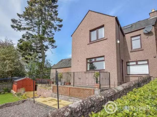 Deal! 3 BR Property to rent in Kirk Wynd, Kirriemuir, Angus, D.