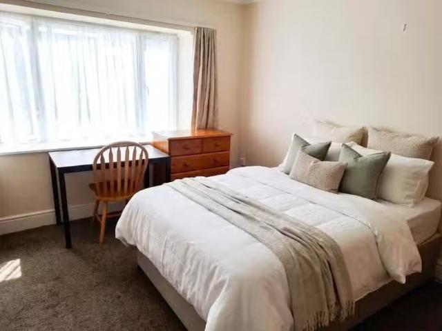 New 1 BA 4 bedroom apartment for rent in Tyndalls Park Road, C.
