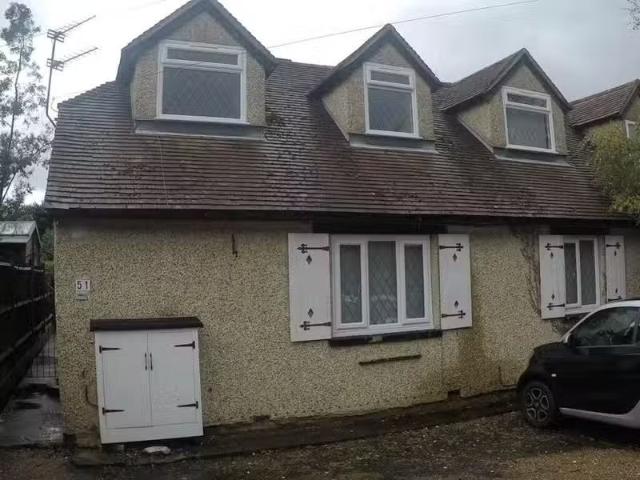 Unique 1 BA 4 bedroom house for rent in Chantry Lane, Hatfield.