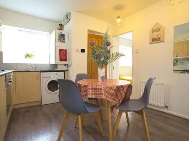 Nice 1 BA 4 bedroom house for rent in Mill Burn Way, Birmingha.