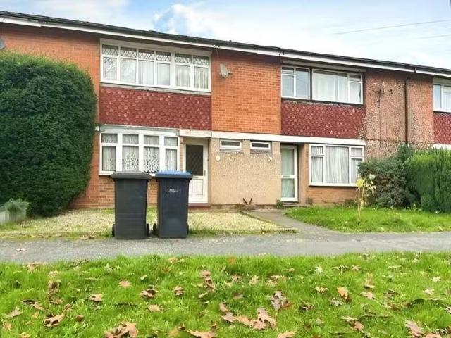 New 1 BA 4 bedroom Mid Terrace House to rent, Cherrywood Avenu.