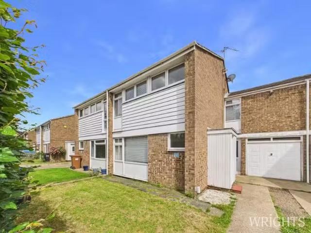 Deal! 1 BA 4 bedroom semi detached house for rent in Herns Lan.