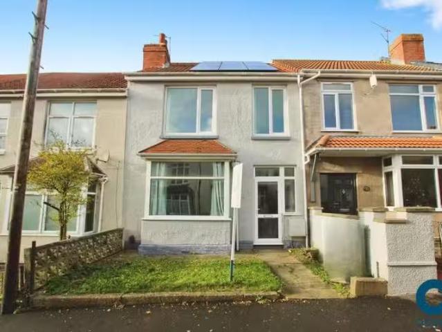 Unique 1 BA 4 bedroom terraced house for rent in Park Road N.