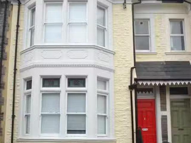 For Rent! 1 BA 1 bedroom apartment for rent in Basement Flat.