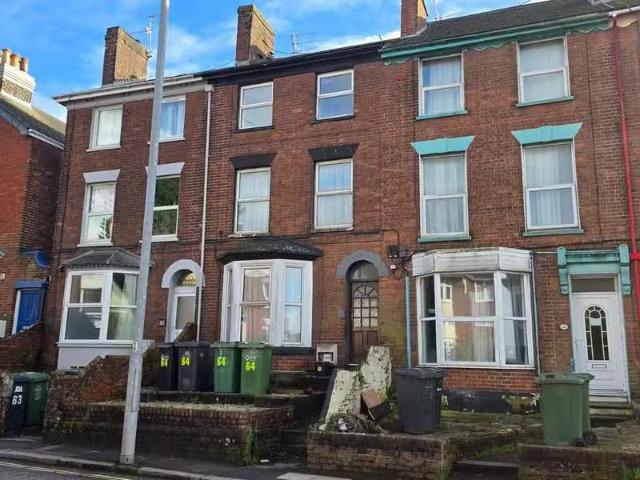 Cozy 1 BA 1 bedroom apartment for rent in Blackboy Road, Mount.
