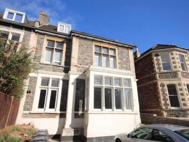 Cheap 1 BA 1 bedroom apartment for rent in First Floor Rear Fl.