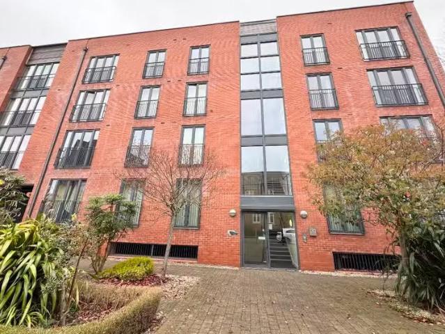 Rental! 1 BA 1 bedroom apartment for rent in Rumbush Lane, B90