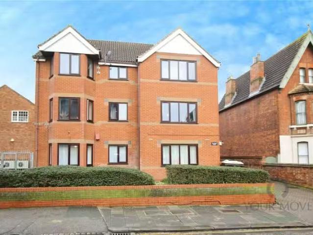 Rental! 1 BA 1 bedroom Flat to rent, Conduit Road, Bedford, MK.
