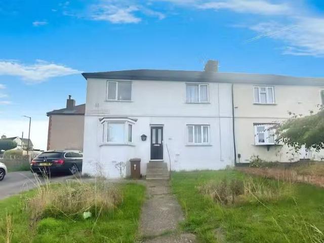 Cozy 1 BA 1 bedroom Flat to rent, Hawthorn Road, Rochester, ME.